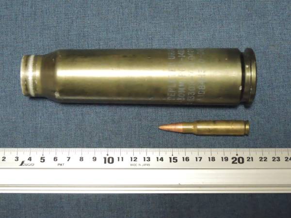 1円スタート 30mm機関砲弾 空薬莢 A10サンダーボルト(その他)｜売買されたオークション情報、yahooの商品情報をアーカイブ公開 ...