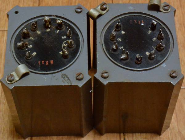 名機 UTC初期タイプ LS-151大型のプリ出力トランス(パーツ、部品)｜売買されたオークション情報、yahooの商品情報をアーカイブ公開 - オークファン（aucfan.com）