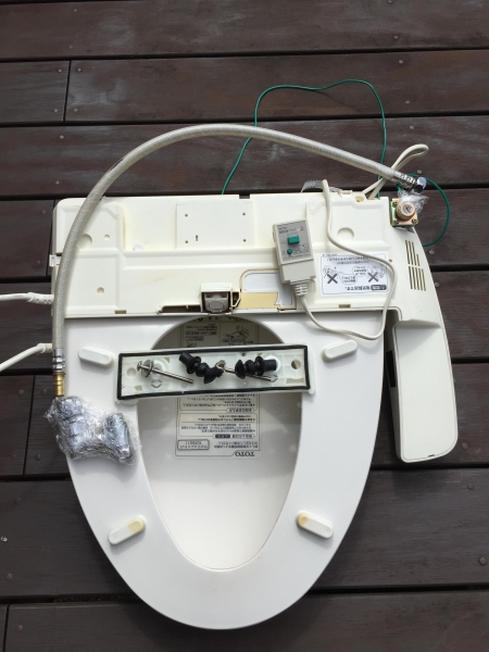 TOTO 便座 ウォシュレット J1 TCF2011(温水便座、ウォシュレット)｜売買されたオークション情報、yahooの商品情報をアーカイブ ...