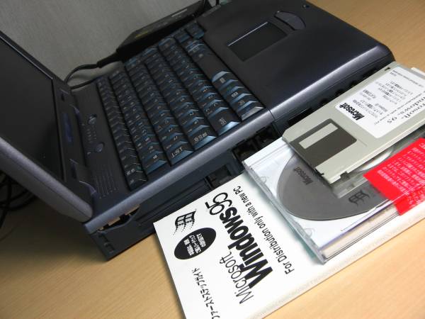 NEC PC98 NXシリーLaVie LW23 3 Windows95 CD-ROM 起動FD付(ノートブック)｜売買されたオークション情報、yahooの商品情報をアーカイブ公開 ...