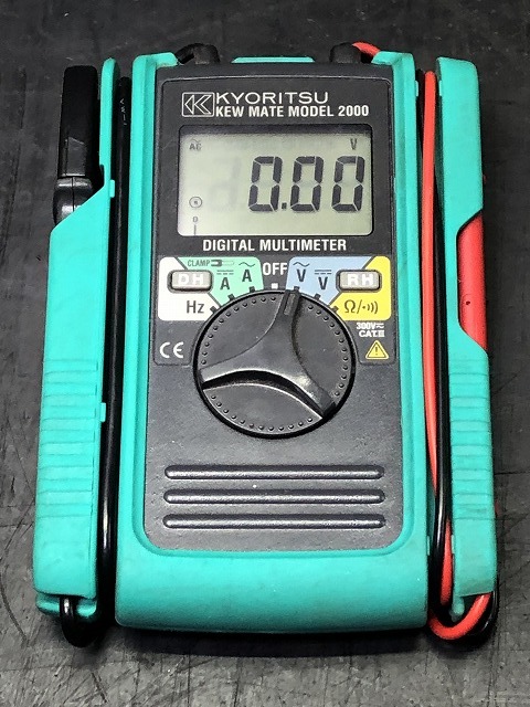 C-902 共立電気計器 KEW MATE Model 2000 AC DCクランプ付デジタルマルチメータ(電気計測器)｜売買されたオークション情報、yahooの商品情報をアーカイブ公開 ...