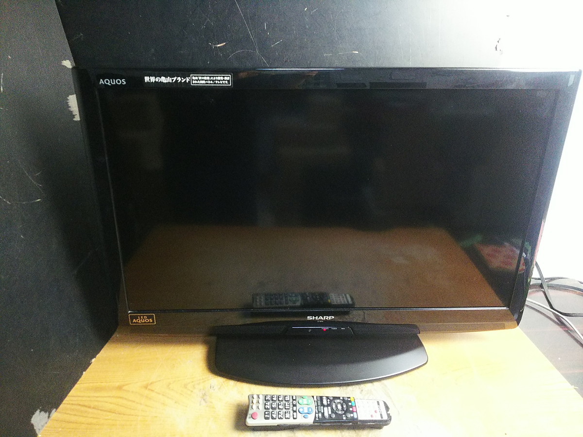 Y11-147 SHARP シャープ AQUOS アクオス LC-32V5 32インチ 液晶テレビ 2011年製 リモコン付き(液晶)｜売買されたオークション情報、yahooの商品情報を ...
