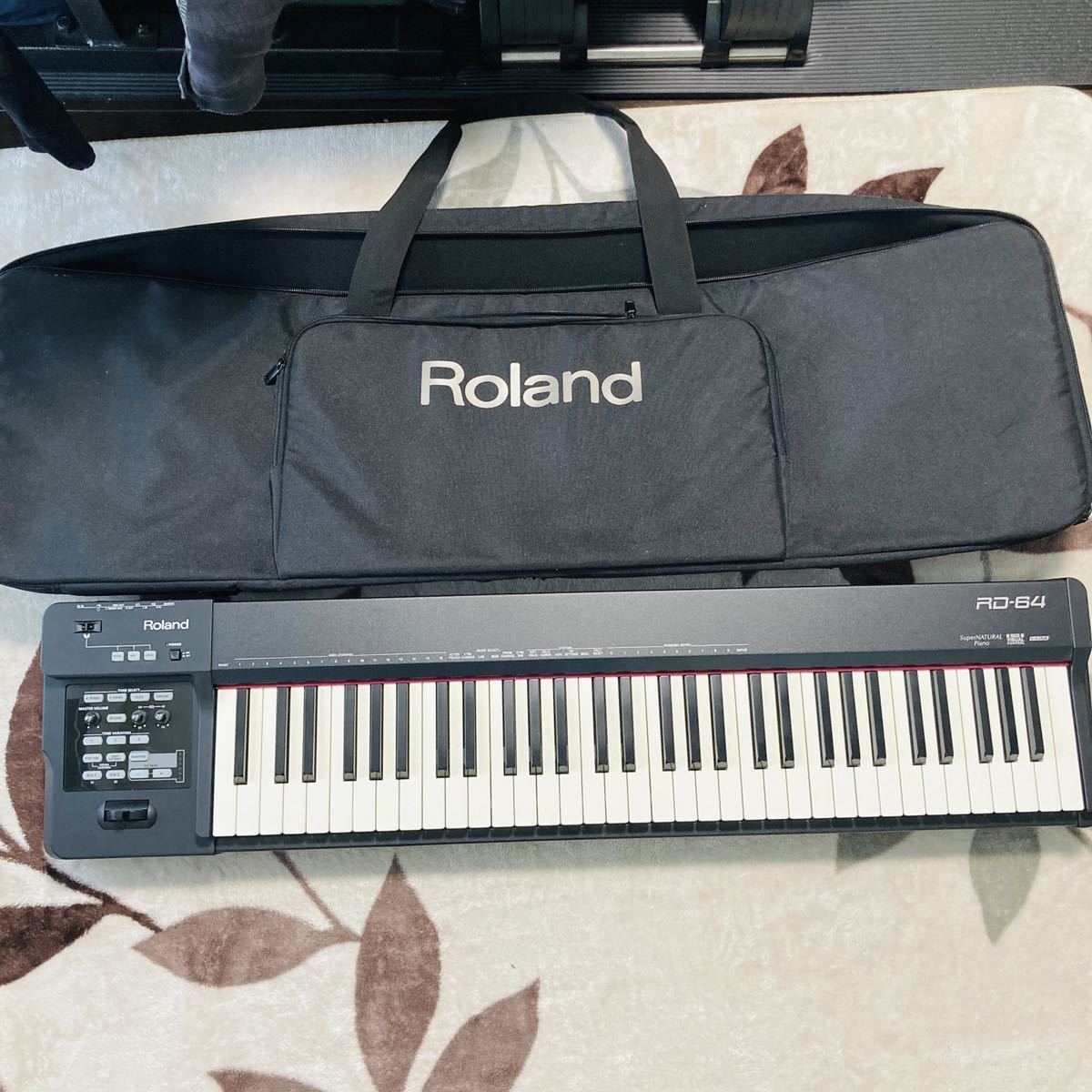 Roland RD-64 ピアノ(ローランド)｜売買されたオークション情報、yahooの商品情報をアーカイブ公開 - オークファン ...