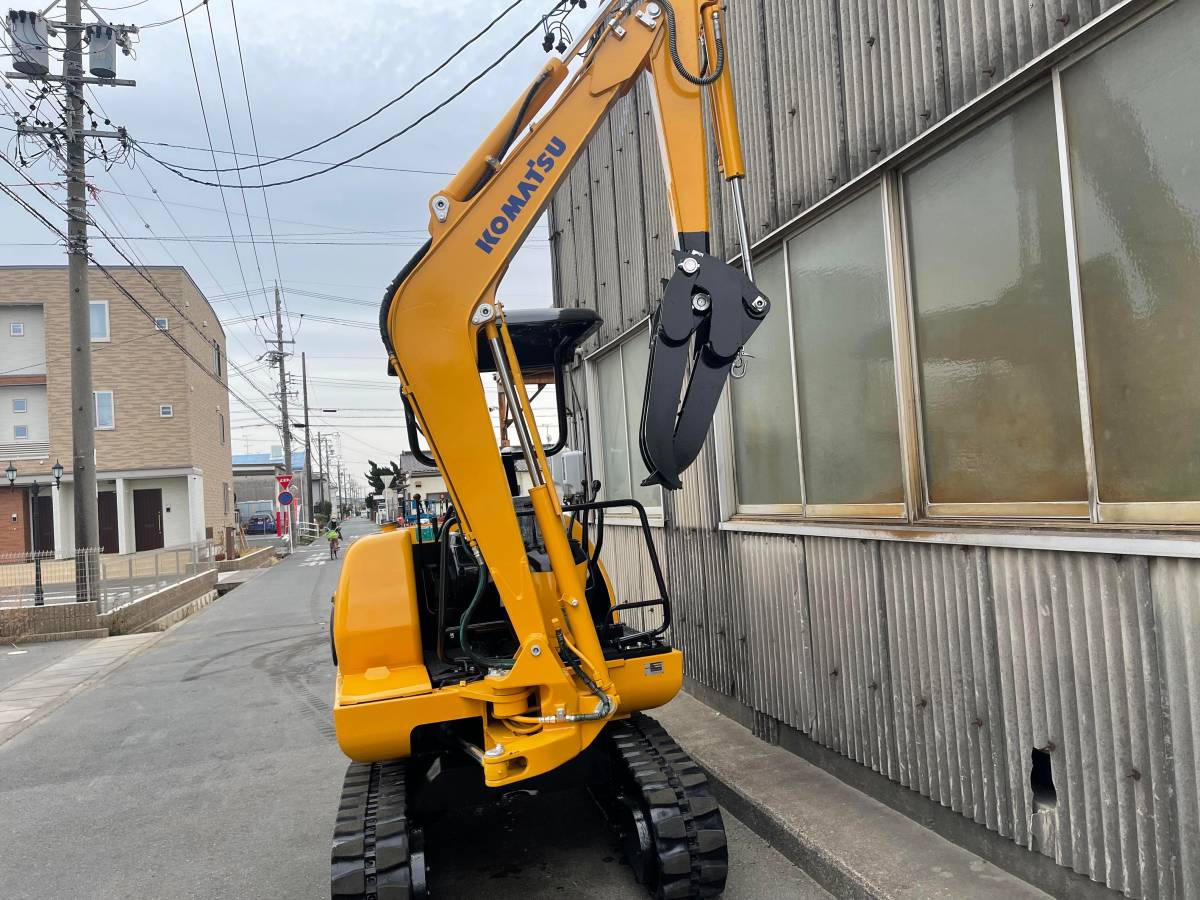 コマツ PC10-7E 油圧ショベル 倍速 1.8トン 2t 2トン ユンボ KOMATSU ハサミ有り(建設機械、重機)｜売買されたオークション情報、yahooの商品情報をアーカイブ公開 ...