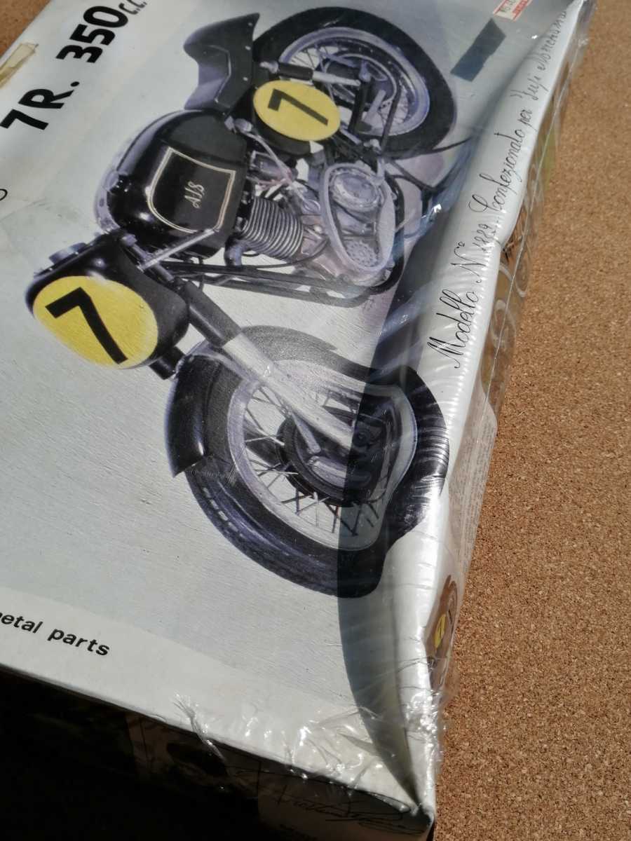 プロター 1/9 AJS 7R 350cc protar 箱が変形 群馬から 定型外発送可能 但し土曜 日曜発送 タルキニオ プロビーニ プロ ...