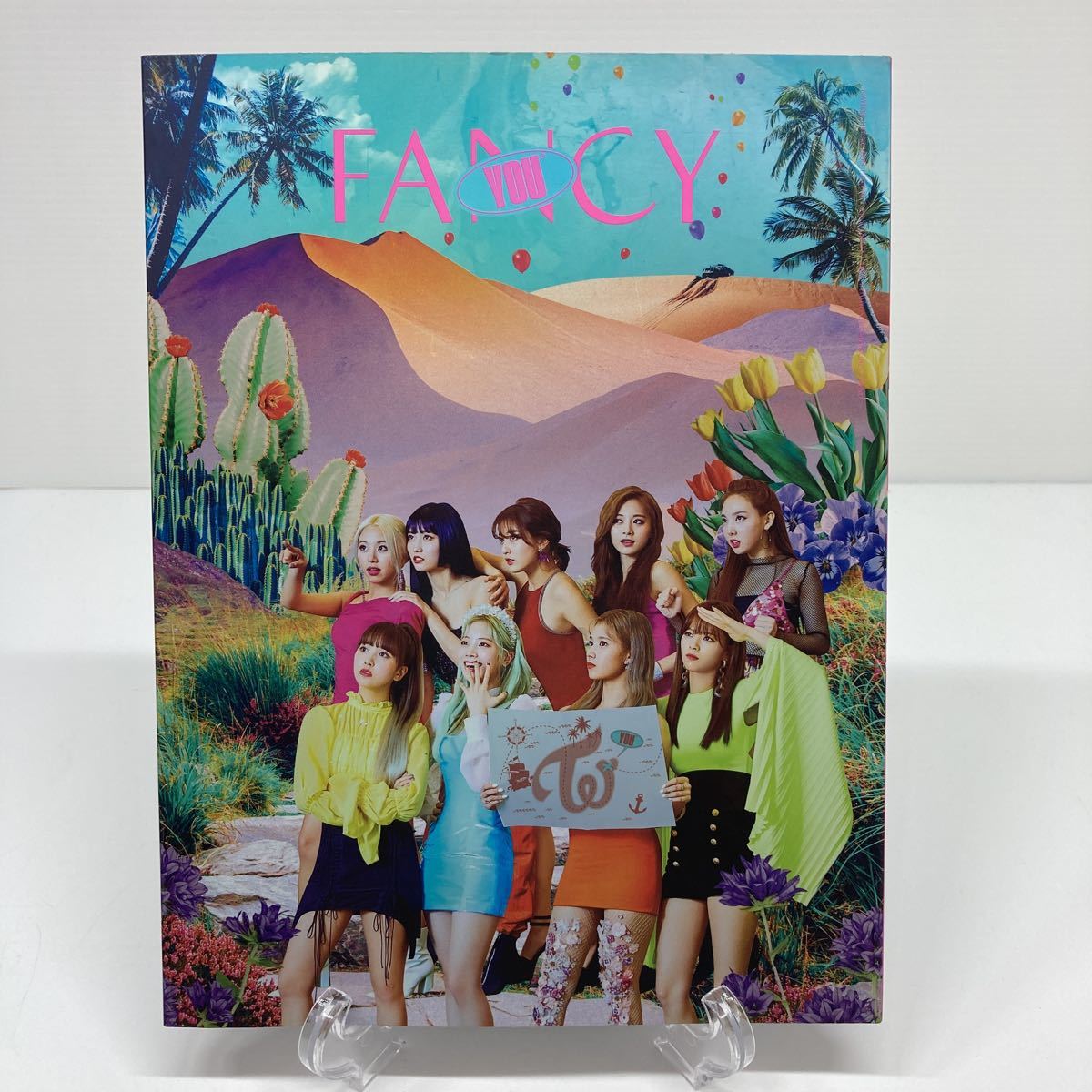 TWICE FANCY Mini Album 韓国 トレカ フォトブック トレカ付き シール付き(アジアンポップス)｜売買されたオークション ...