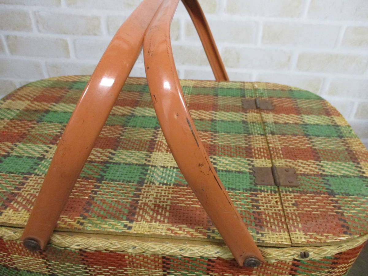 A1908 良品 60s ビンテージ ピクニック バスケット レッドマン 食器収納 レトロ チェック柄 キャンプ カントリー REDMON REDMAN(バスケット)｜売買されたオークション ...