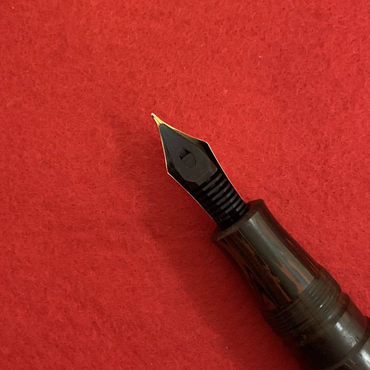 万年筆博士 ココボロウッド レッドマーブルエボナイト 万年筆 14K 中字 Fountain Pen HAKASE Cocobolo Wood ...