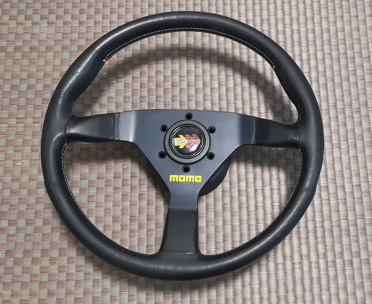 正規品 momo VELOCE RACING ブラックレザーステアリング 35Φ(ステアリング、ハンドル本体)｜売買されたオークション情報 ...