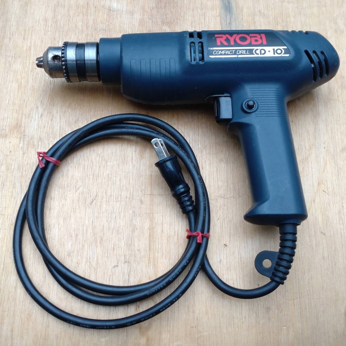 リョービ 電気ドリル コンパクトドリル RYOBI CD-10 電動ドリル 電動工具 み 3068(本体)｜売買されたオークション情報、yahooの商品情報をアーカイブ公開 - オークファン ...