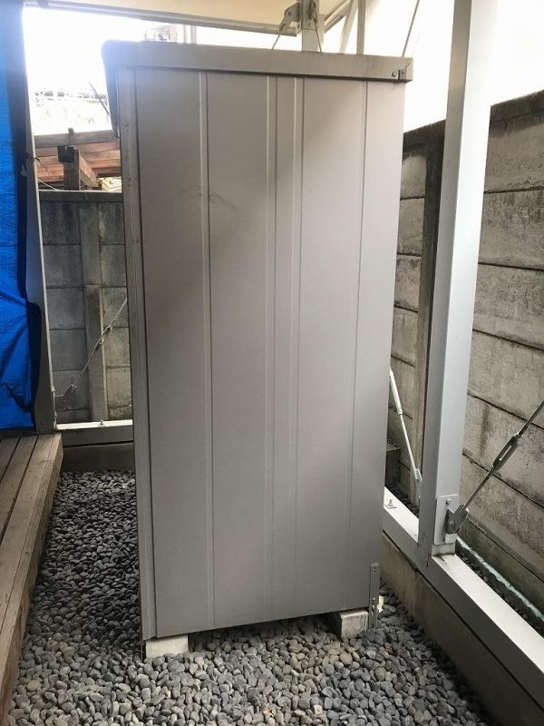 ヨドコウ 物置 エスモ ESF-1509A ESD PL15 鍵なし 幅150x高195x奥行90cm 屋根ありの設置場所 よい状態 要分解 ...