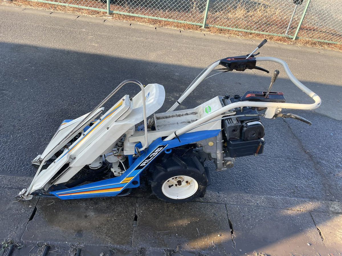 イセキ バインダー RL35 1条刈/2輪走行 バインダー 動力刈取機 稲刈機 エンジン始動 走行 刃の動作確認剤み 動画有り(車体)｜売買さ ...