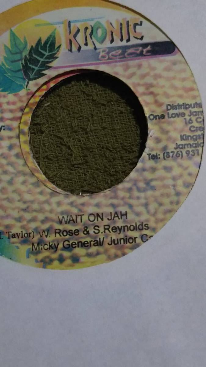 Culture's Never Get Weary Riddim Single 2枚Set #2 from Kronic Beat Mikey ...