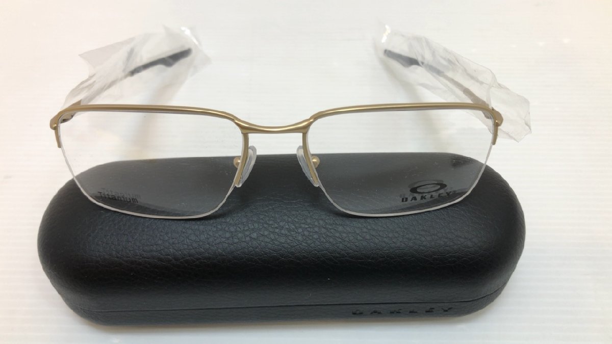 品 OAKLEY メガネフレーム Wingback SQ サテンライトゴールド OX5148-0556 Titanium チタニウム ...