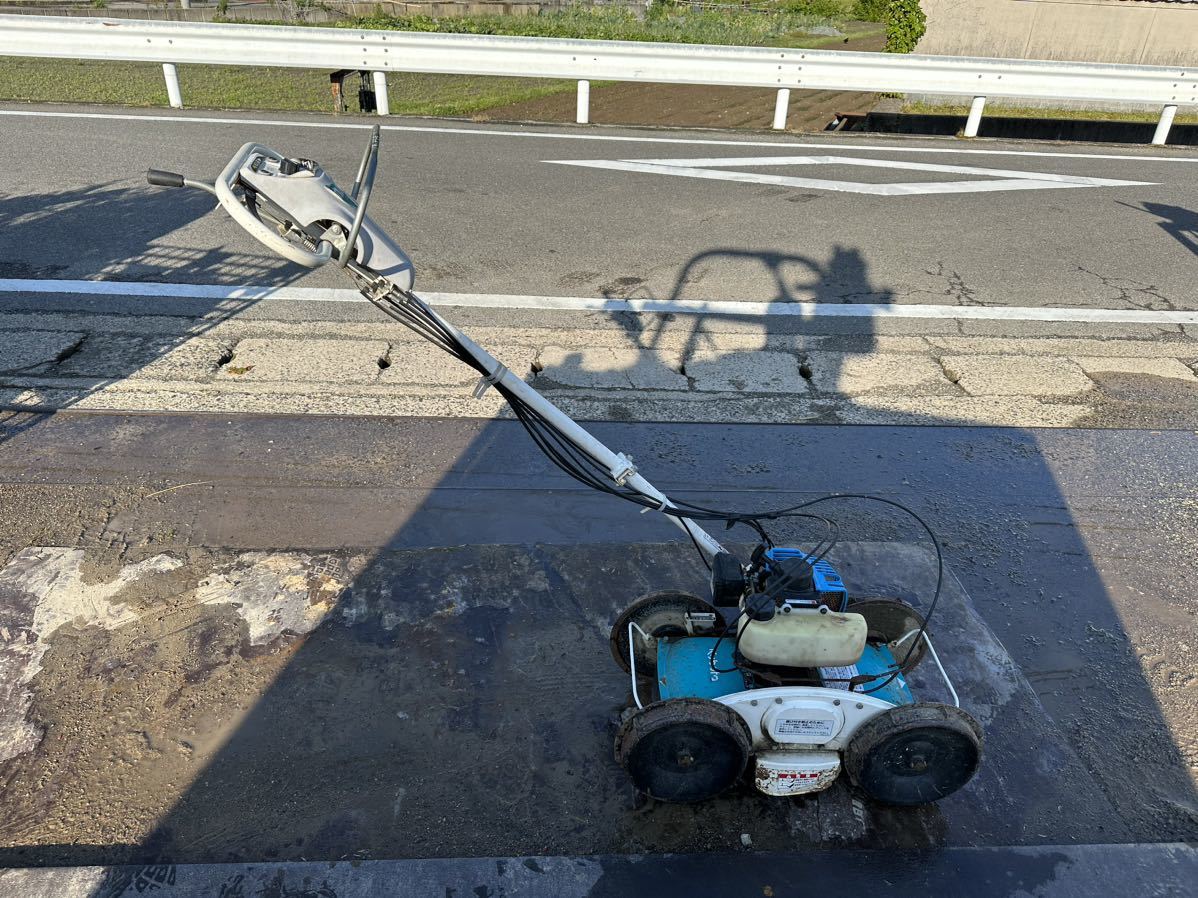 ジャンク クボタ/kubota 自走式草刈機 カルモ GC-K300 引取限定(本体)｜売買されたオークション情報、yahooの商品情報をアーカイブ公開 - オークファン（aucfan.com）