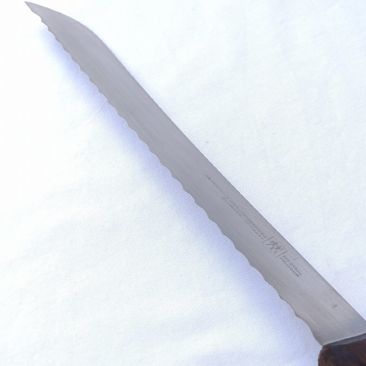 パン切り包丁 J.A.HENCKELS ZWILLINGSWERK AG SOLINGEN GERMANY NO STAIN FRIODUR 刃長約180㎜ パン切りナイフ 洋包丁 パン切包丁 ...