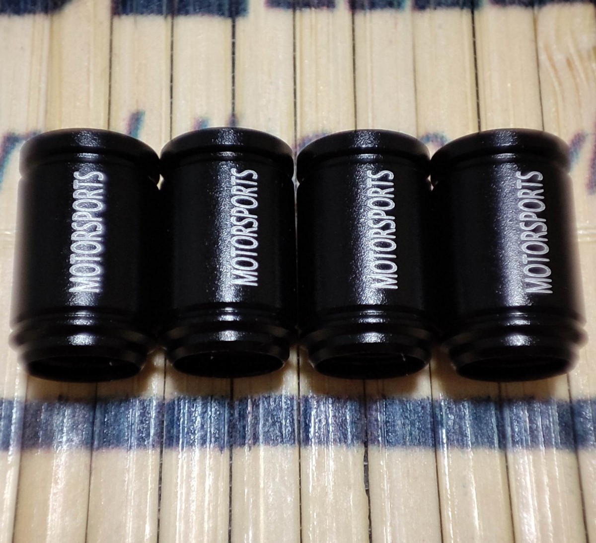 BMW BIGエアーバルブキャップ 4P ブラック MPerformance MSport MPower E36 E39 E46 E60 E90 F10 F20 F30 ...