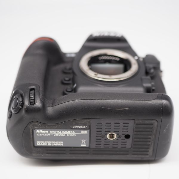 55954ショット Nikon D6 ボディ 並品(ニコン)｜売買されたオークション情報、yahooの商品情報をアーカイブ公開 - オークファン（aucfan.com）