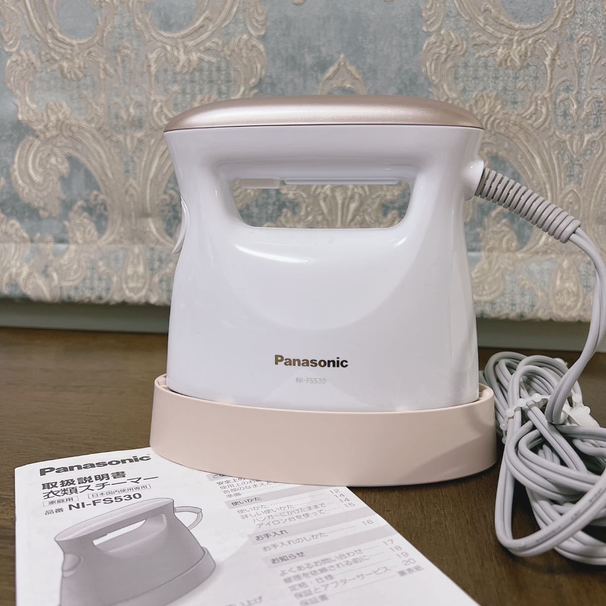Panasonic 衣類スチーマー パナソニック NI-FS530 ピンクゴールド スチームアイロン ハンディ 2017年製 基本(ハンディ ...