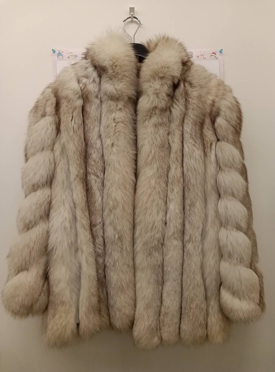 NO9769 JINDO SAGA FOX 毛皮コート(フォックス)｜売買されたオークション情報、yahooの商品情報をアーカイブ公開 ...