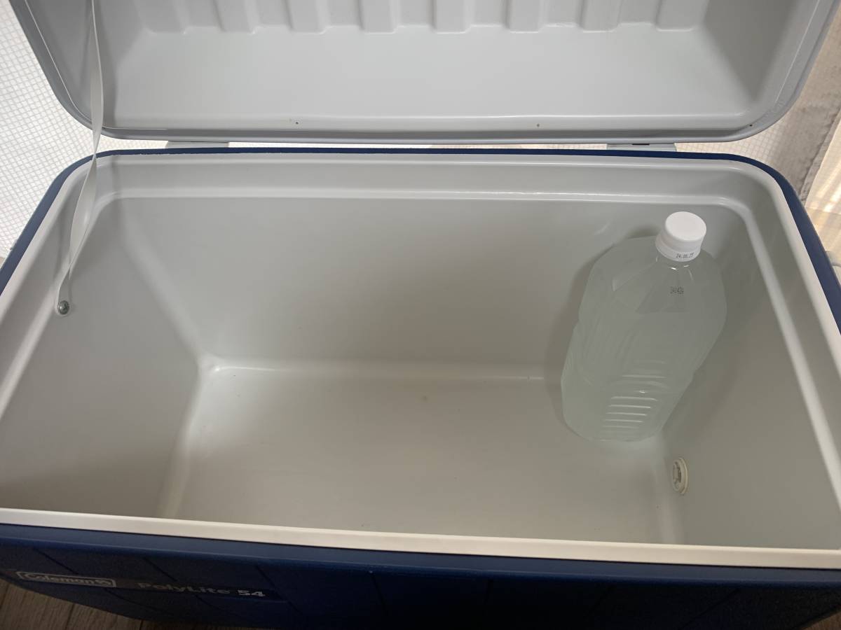 大容量コールマンColeman クーラーボックスPoly Lite 54 ポリライト ハードクーラー51Lキャンプ アウトドア 釣り ...