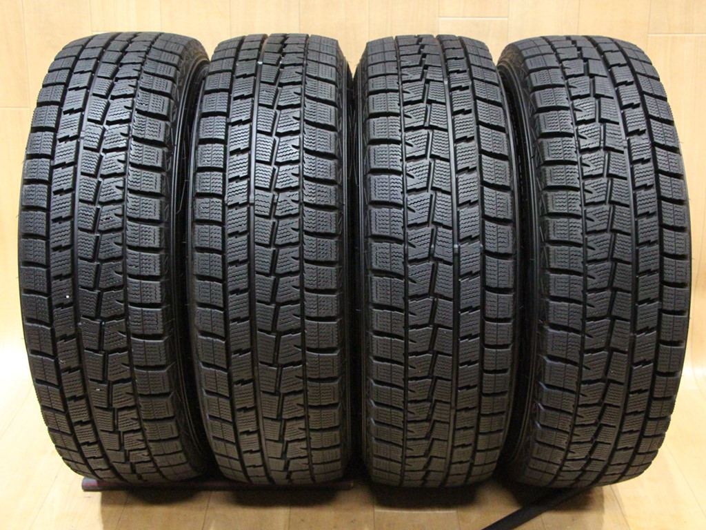 B290 当時物 旧車 絶版 トヨタ クラウン 純正 130系 14X5.5J+27 PCD114.3 ダンロップ WM01 185/70R14 MS112 MS137 MS106 MS100 ...