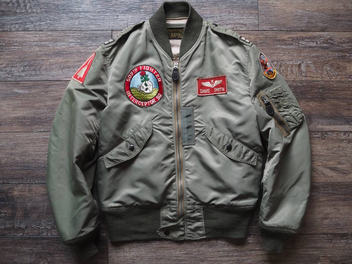 BUZZ RICKSONS TYPE L-2B フライトジャケット 38 実名復刻モデル MIL-J-7448B バズリクソンズ(Mサイズ)｜売買されたオークション情報、yahooの商品情報を ...