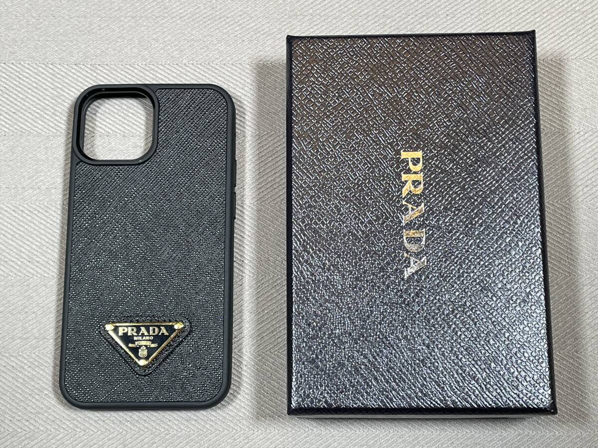 本物 PRADA サフィアーノ ロゴ iPhone 13mini スマホ ケース iPhone ケース プラダ 黒 ブラック レザー 三角ロゴ 本革 12mini(服飾小物)｜売買された ...