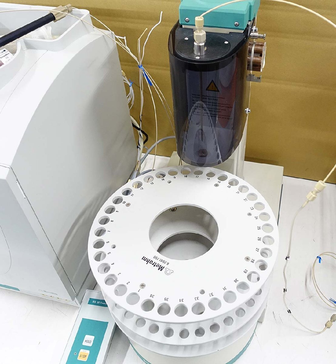 日通+ヤマト発送 通電確認 Metrohm 861 Advanced Compact IC 813 Compact Autosampler メトローム イオンクロマト U-620 理化学 ...