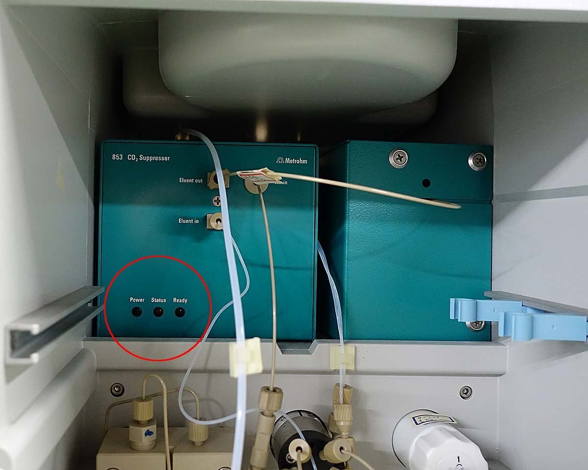 日通+ヤマト発送 通電確認 Metrohm 861 Advanced Compact IC 813 Compact Autosampler メトローム イオンクロマト U-620 理化学 ...