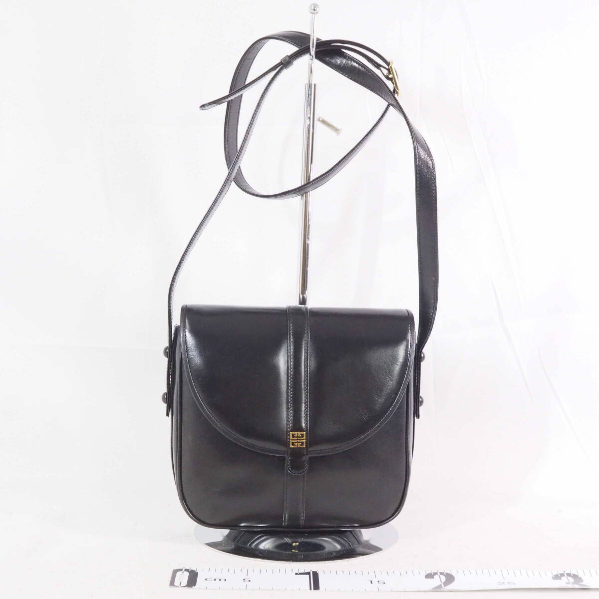 ジバンシィ GIVENCHY SACS レザー ブラック ゴールド金具 斜め掛け ショルダーバッグ Pa1544-YJ7(女性用)｜売買された ...