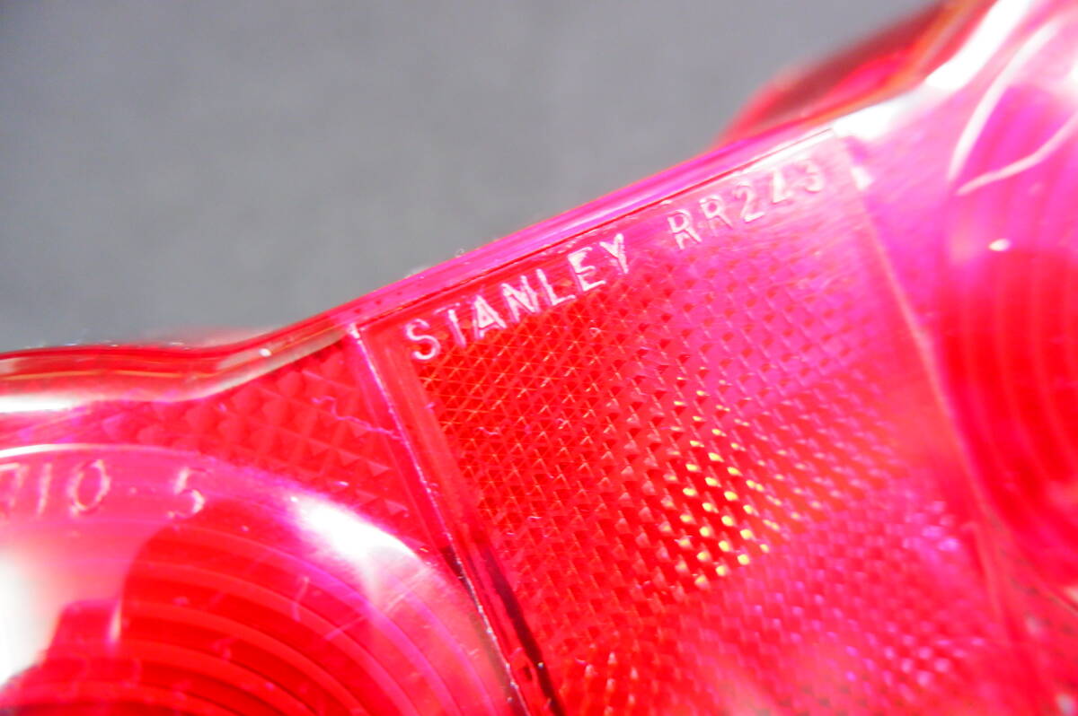 スズキ GT380 GT380B1 純正テールランプレンズ GT380-404-45(テールランプ)｜売買されたオークション情報、yahooの ...