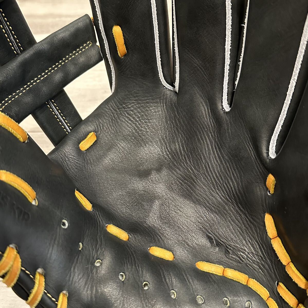 山本グラブスタジオ YGSプロライン 硬式内野用 SS56 3DIMENSIONS KIP レザー マットブラック クロスウェブ 29.5CM(内野手用)｜売買されたオークション情報 ...