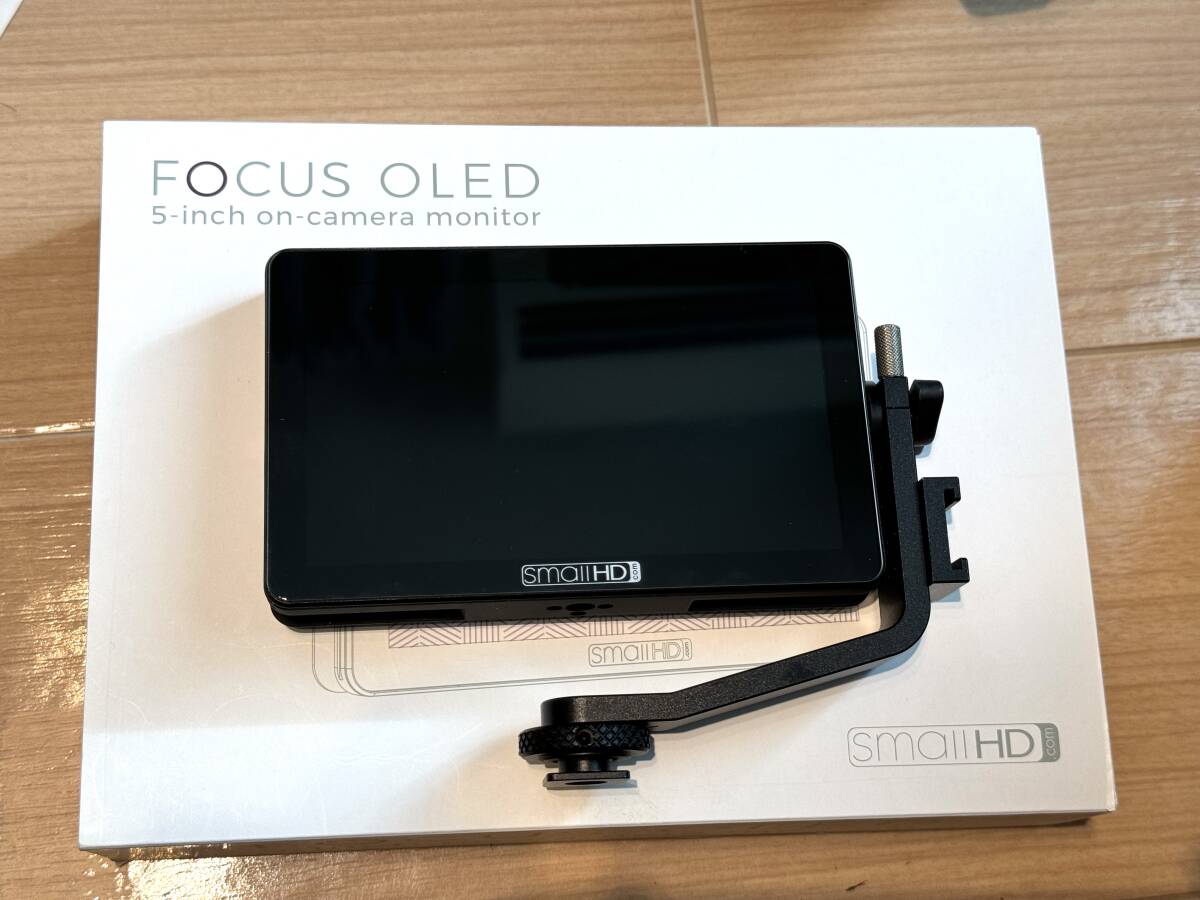 SmallHD FOCUS OLED HDMI 5.5inch フルHD有機ELパネル フィールドモニター モニター 502 702 503 indie5 cine5 indie7 cine7 ...