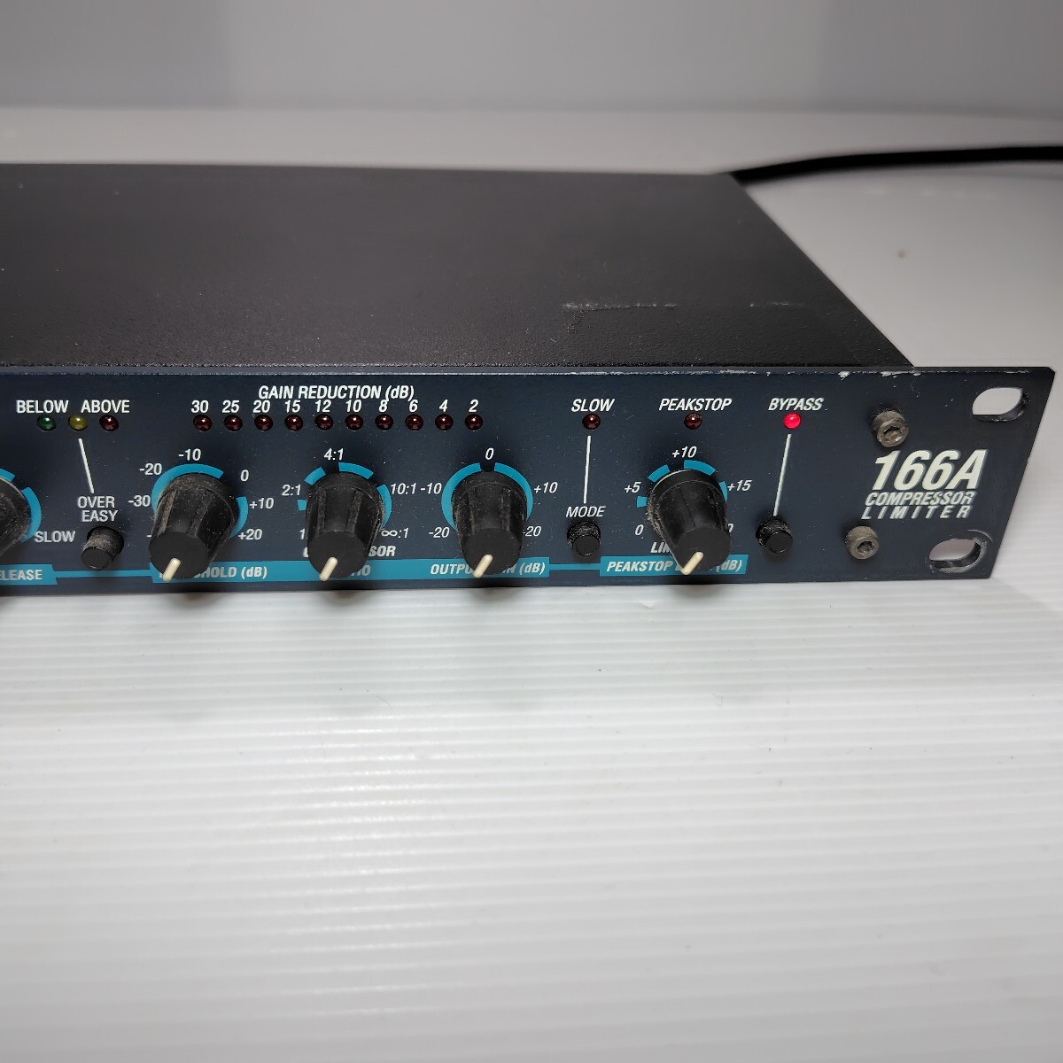 はこぽす不可 ジャンク コンプレッサー リミッター dbx 166A Compressor Limiter 匿名配送(コンプレッサー)｜売買されたオークション情報、yahooの商品情報を ...