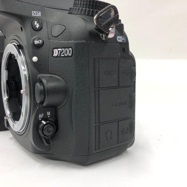 Nikon ニコン 一眼レフ デジタルカメラ D7200 N1406 説明書付き 通電〇 DBAD5002(ニコン)｜売買されたオークション ...