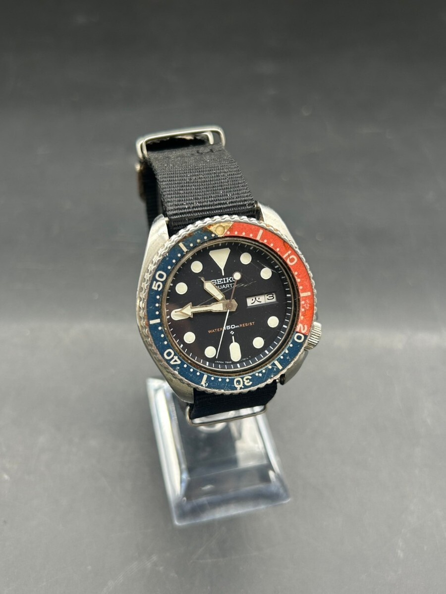 川端 2月 NO.187 SEIKO セイコー 腕時計 クオーツ quartz ブラック文字盤 3針 秒針稼動あり 7548-700B ...