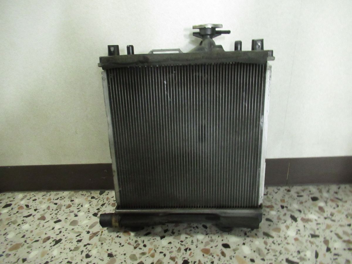 ゆ bs.01 ワゴンR MH23S ラジエーター 電動ファン スズキ純正 パレット MK21S ルークス ML21S ラパン HE22S(ラジエーター)｜売買されたオークション情報 ...
