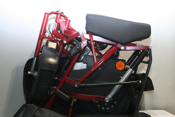 Di Blasi R70 ディ ブラッシ イタリア製折り畳み電動バイク3km(電動バイク)｜売買されたオークション情報、yahooの商品情報を ...