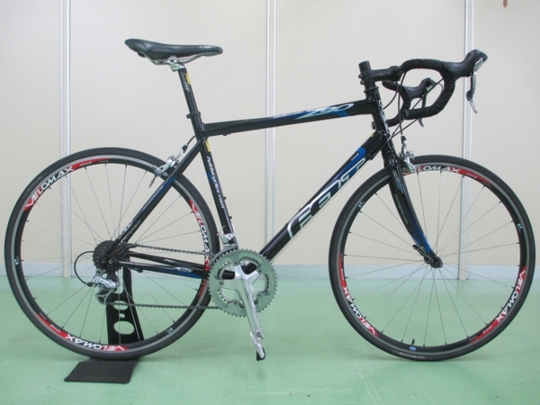 # felt Z90フレーム使用ロードバイクカスタム送料安Y825892(560mm～)｜売買されたオークション情報、yahooの商品情報を ...