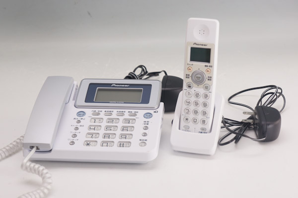 Pioneer デジタルコードレス電話機TF-AD5200 子機付き AEQQ(電話機一般)｜売買されたオークション情報、yahooの商品情報 ...