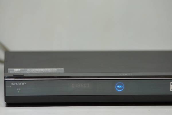 SHARP 3D AQUOS 地上/BS/CS二番組同時録画 1TBHDD搭載 BD-W1100(シャープ)｜売買されたオークション情報、yahooの商品情報をアーカイブ公開 - オークファン ...