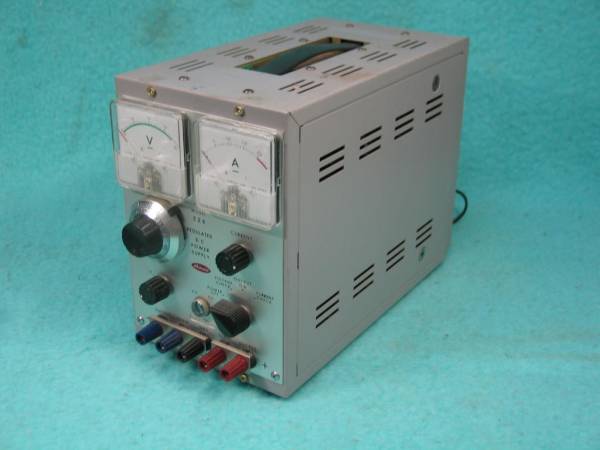 metronix/MODEL 526 直流安定化電源 18V-2A(アマチュア無線)｜売買されたオークション情報、yahooの商品情報を ...