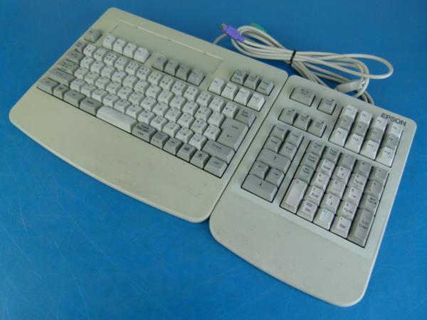 お買い得 Epson ビジネスフルキーボード BFKBPS2(PS/2キーボード)｜売買されたオークション情報、yahooの商品情報を ...