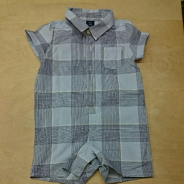 baby GAP 半袖 シャツ風 ショートオール カバーオール 80㎝(80（75～84cm）)｜売買されたオークション情報、yahooの商品情報をアーカイブ公開 - オークファン ...