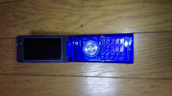 docomo製N906iブルー(携帯電話)｜売買されたオークション情報、yahooの商品情報をアーカイブ公開 - オークファン（aucfan.com）