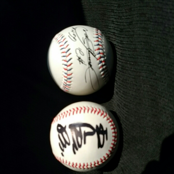 レア サインボール①サミーソーサ HR66 ②王貞治 直筆(記念ボール)｜売買されたオークション情報、yahooの商品情報をアーカイブ公開 - オークファン（aucfan.com）