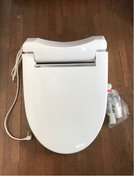 LIXIL リクシル ウォームレット 暖房便座 cf-18alj ピュアホワイト 2016年(普通便座)｜売買されたオークション情報、yahooの商品情報をアーカイブ公開 - オークファン ...