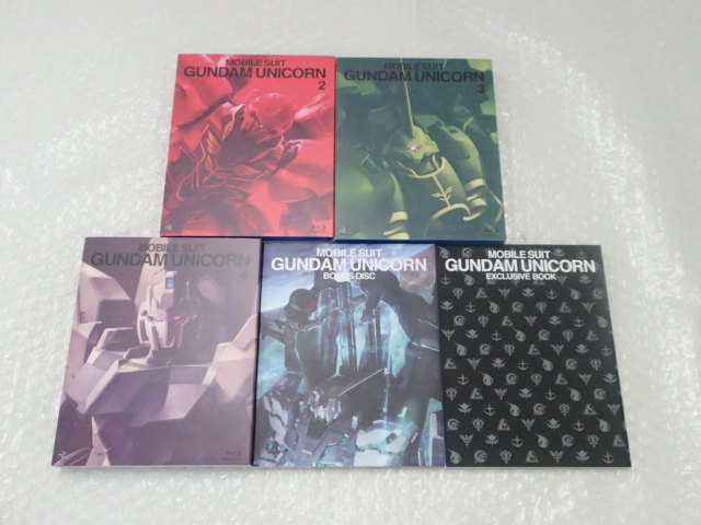まとめ売り BD 機動戦士ガンダムUC 2 4巻 等 /episode EX 百年の孤独 ガンダム35周年特別番組 UC宇宙の記憶(日本)｜売買されたオークション情報、yahooの商品情報を ...