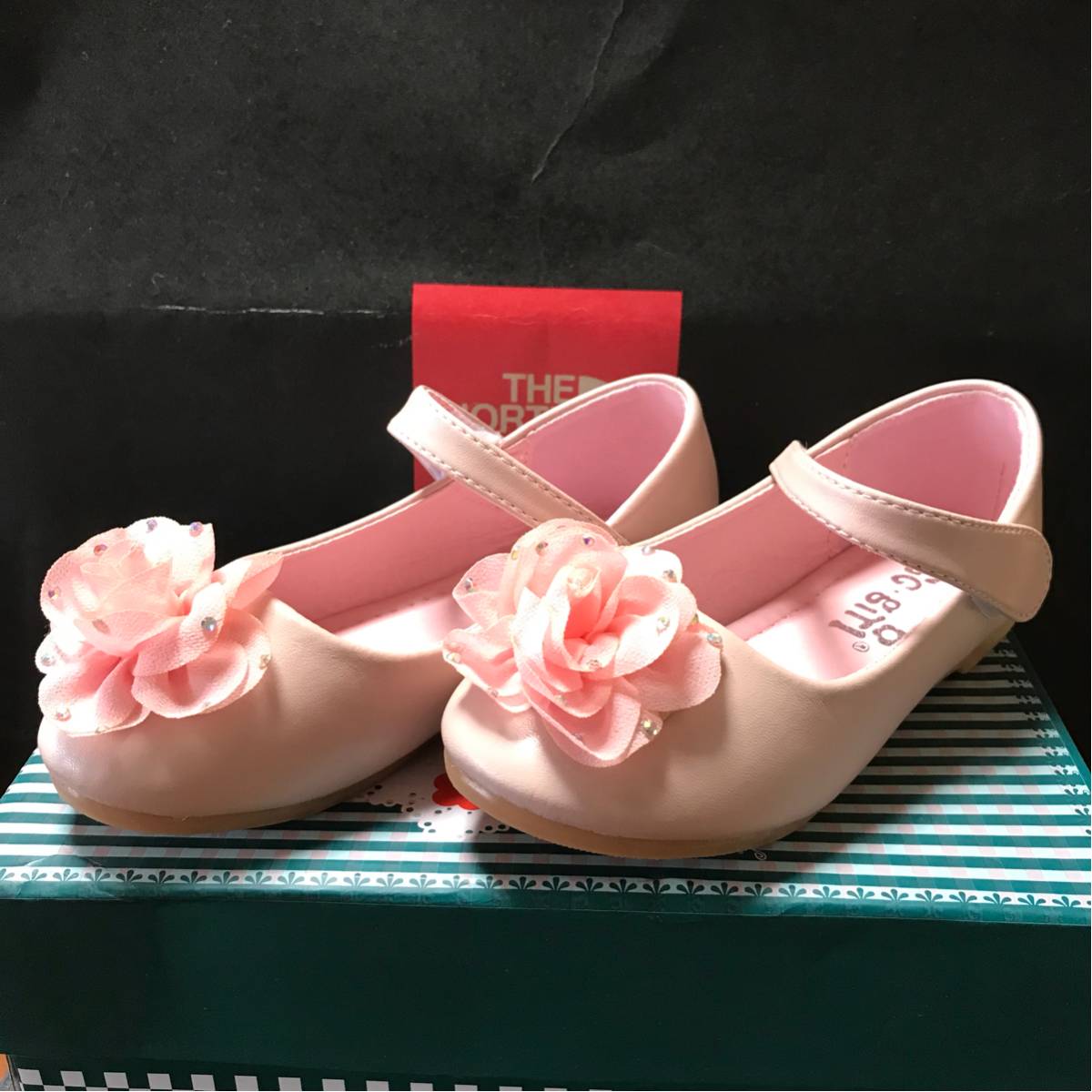 1回使用 フォーマルシューズ ピンク 18cm(18cm～)｜売買されたオークション情報、yahooの商品情報をアーカイブ公開 - オークファン（aucfan.com）